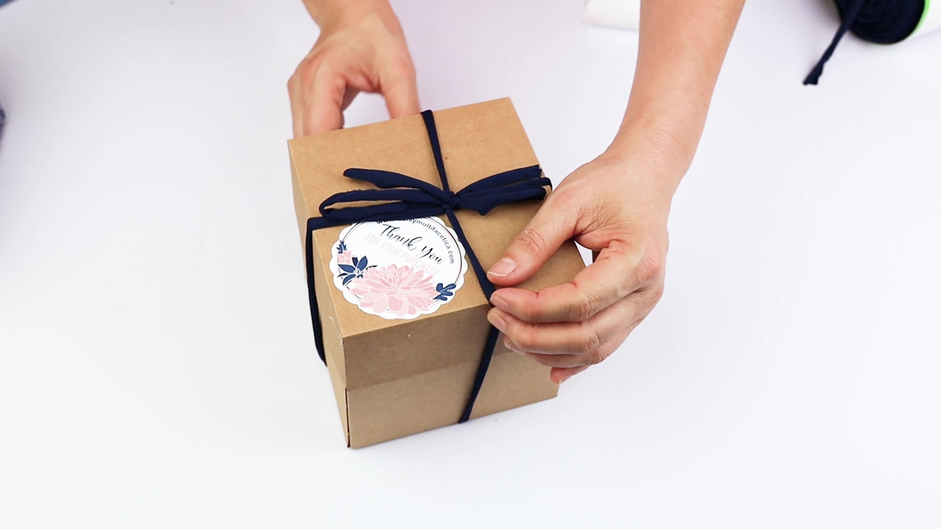 Free Gift Box Or Packing Box Template Svg Cutting File Daisy